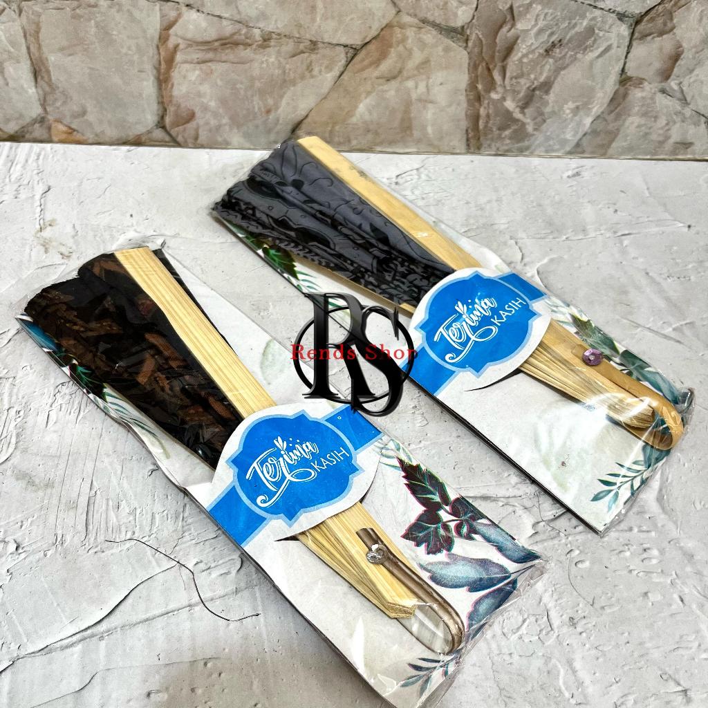 Jual Souvenir ( isi 50 ) Kipas Kayu Batik Ukuran 18cm Sedang Kemasan ...