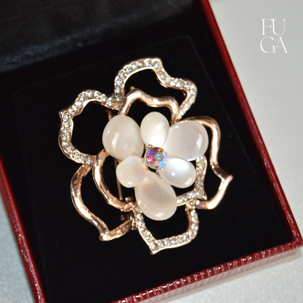 Jual FUGA BROOCH BUNGA PIN BAJU WANITA AKSESORIS HIJAB | Shopee Indonesia
