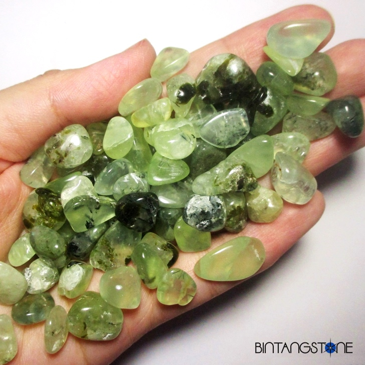 Jual Prehnite Mali 5 Gram Tumbled Chips Stone Healing Crystal Theraphy ...