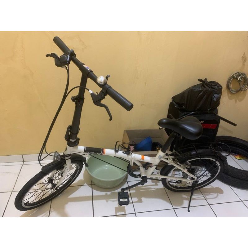 Jual PRELOVED SEPEDA LIPAT DAHON DREAM D6 CLASSIC VINTAGE FOLDING BIKE ...