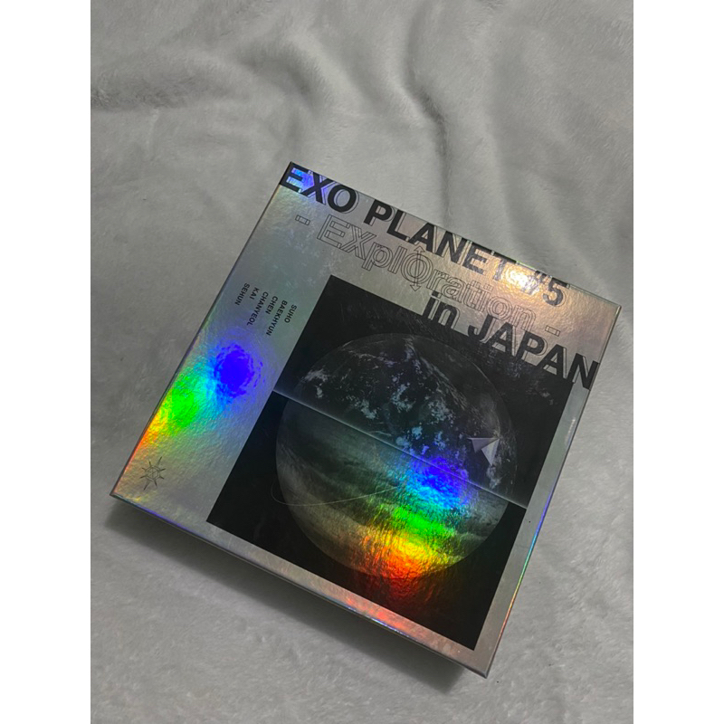 Jual EXO DVD EXPLORATION JAPAN WITH PHOTOCARD | Shopee Indonesia