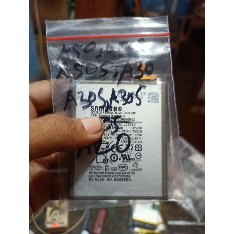 Jual baterai Samsung a20,a30,a30s,a50,a50s EB-BA505ABU ori | Shopee Indonesia