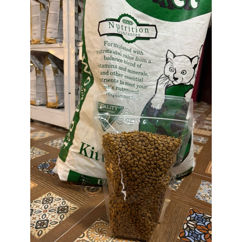 Jual Universal Kitten kemasan 800gr Repack | Shopee Indonesia