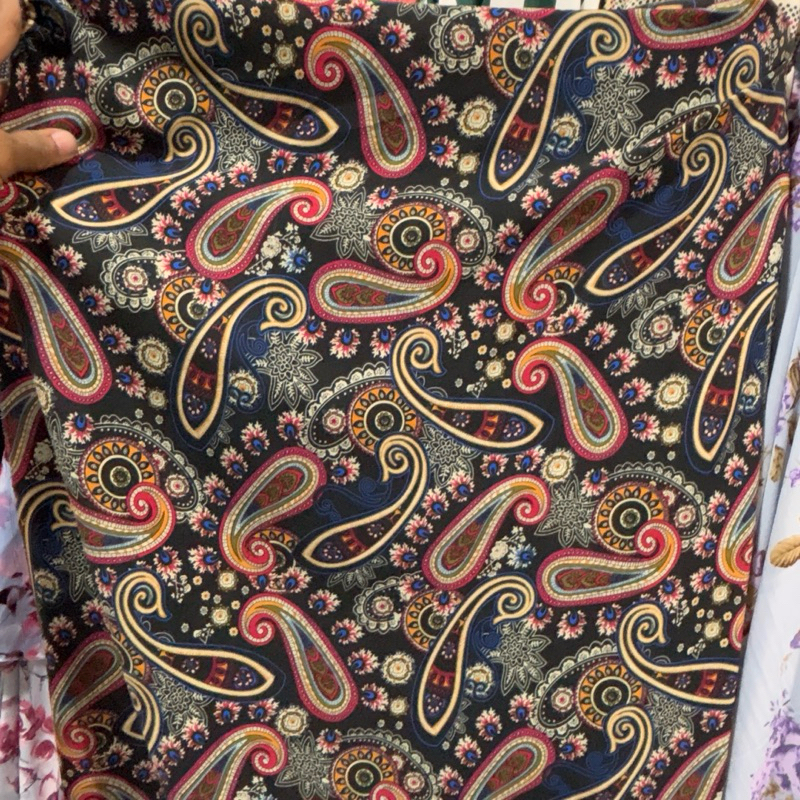 Jual kain moscrep premium - kain moscrepe motif - kain motif paisley ...