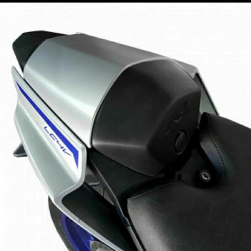 Jual Single seat custom model oem datar utk Yamaha r15 v3 | Shopee ...