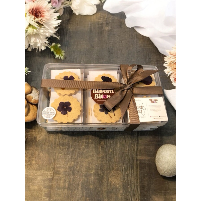 Jual Edible Flower Shortbread Cookies/ Kue Kering Vanila dengan Bunga ...