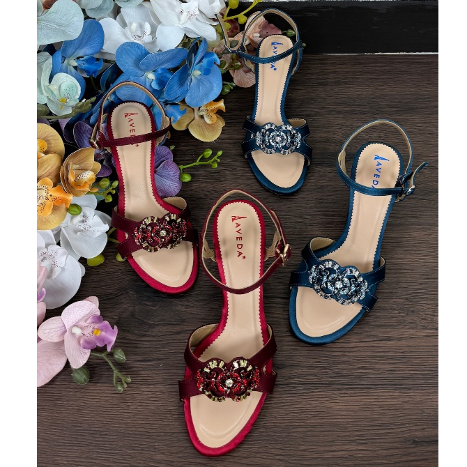 Jual Maroon Navy Sandal Sepatu Pesta Wanita Block Stiletto Heels AVEDA ...