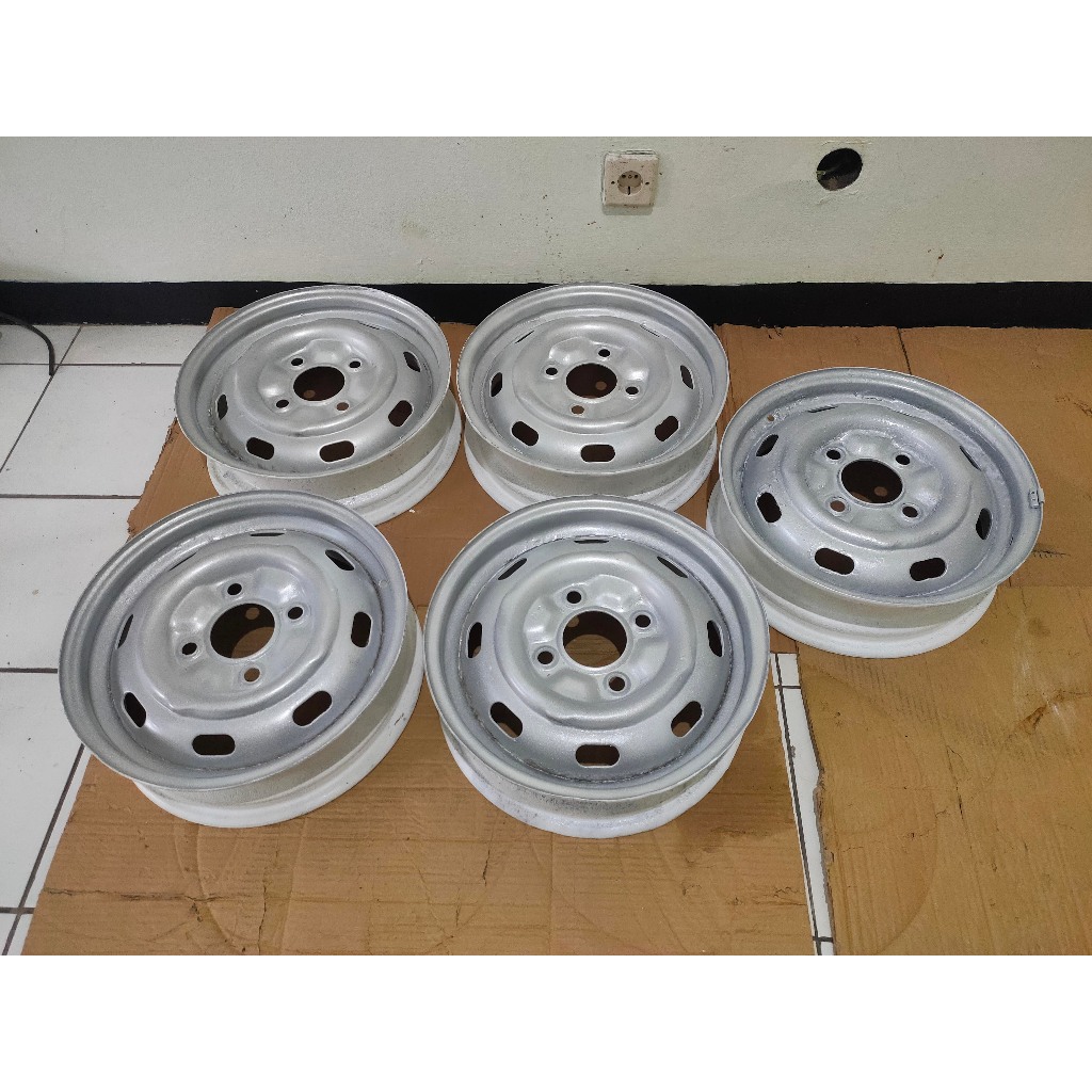 Jual Set Velg Kaleng Original VW Volkswagen Beetle Kodok R15 PCD 4x130 ...