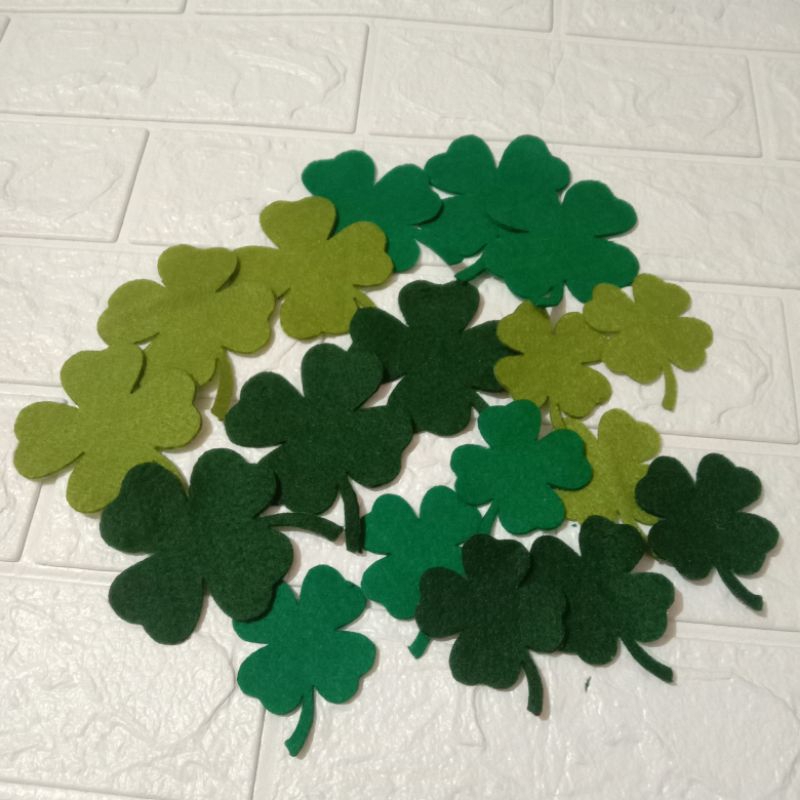 Jual Clover Daun Semanggi Flanel 4 kelopak | Shopee Indonesia