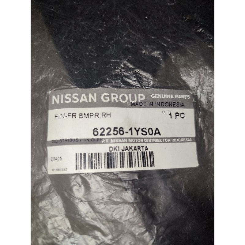 Jual Finisher Front Bumper RH/Cover Foglamp Kanan Nissan Livina L11 ...