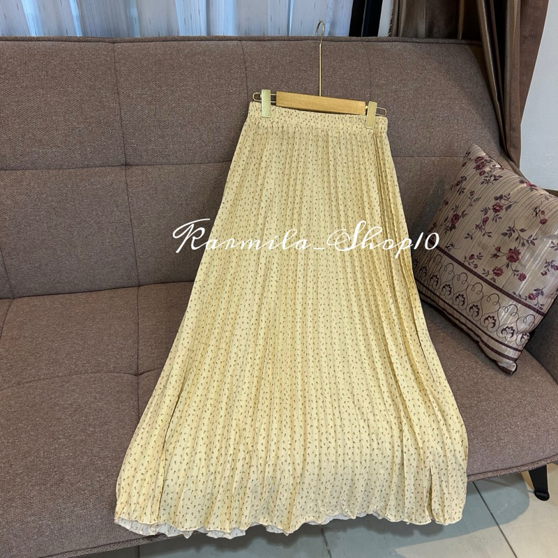 Jual Rok Skirt Plisket Bunga CERY Korean Style - Rok plisket Motif ...
