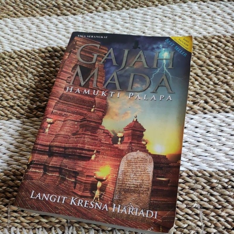 Jual GAJAH MADA HAMUKTI PALAPA - LANGIT KRESNA HARIADI original | Shopee Indonesia
