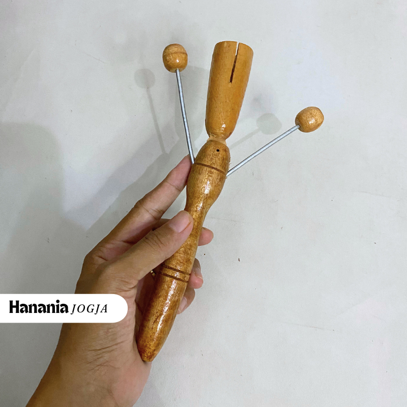 Jual Mainan tradisional anak jadul lonceng kayu khas jogja | Shopee ...