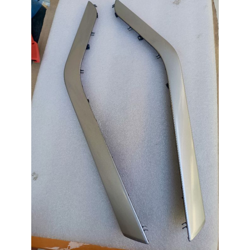 Jual PANEL SIDE SHIFTER KANAN DAN KIRI TOYOTA RAIZE ROCKY ORIGINAL ...