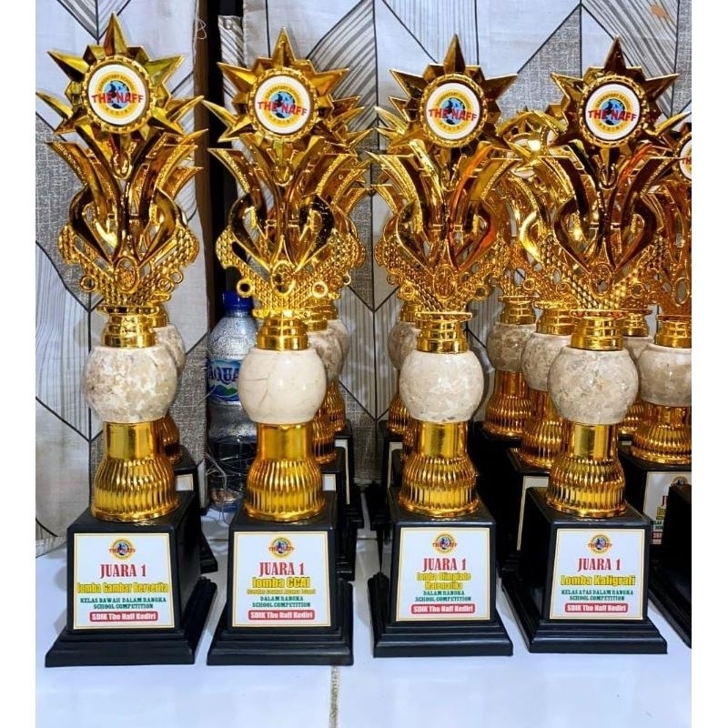 Jual PIALA TROPHY SET JUARA 123,PIALA PLASTIK, PIALA MURAH, PIALA ANAK, PIALA CUSTUM, DUPLIKAT ...