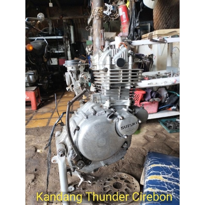 Jual Mesin Suzuki Thunder 250 GSX250cc | Shopee Indonesia