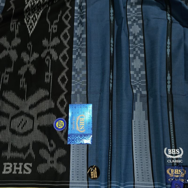 Jual SARUNG BHS CLASSIC GOLD C44 DGA 8 DOBBY SELVEDGE JACQUARD | Shopee ...