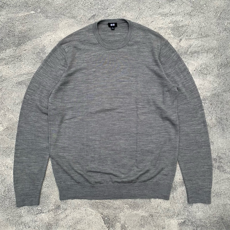 Jual Uniqlo Knit Crewneck / Sweater Rajut | Shopee Indonesia