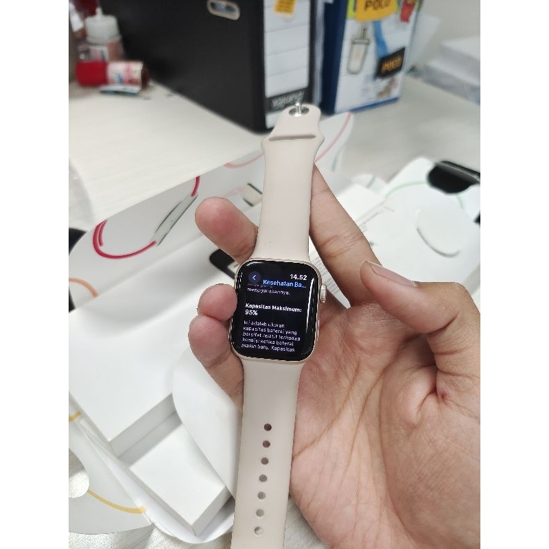 Jual iwatch se 2 ibox Iwatch SE 2nd gen, GPS | Shopee Indonesia