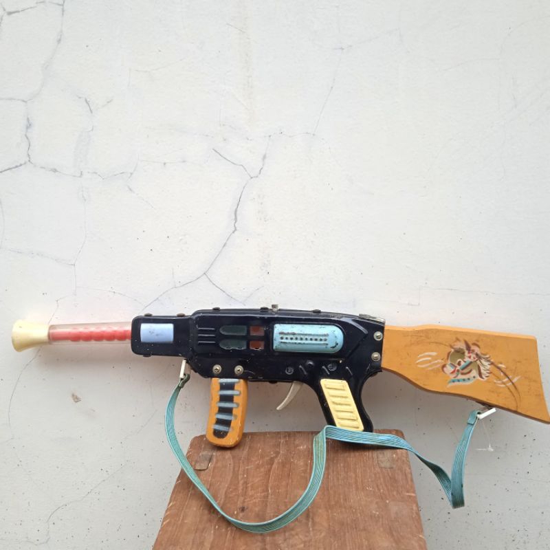Jual Barang Jadul Tin Tiys Burp Gun Senjata AK-47 Fungsi Normal Rare ...