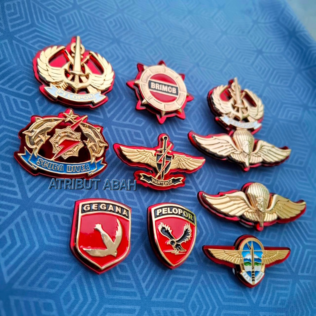 Jual ATRIBUT PIN BRIMOB LENGKAP _ WING PENERJUN WING PELOPOR WANTEROR ...