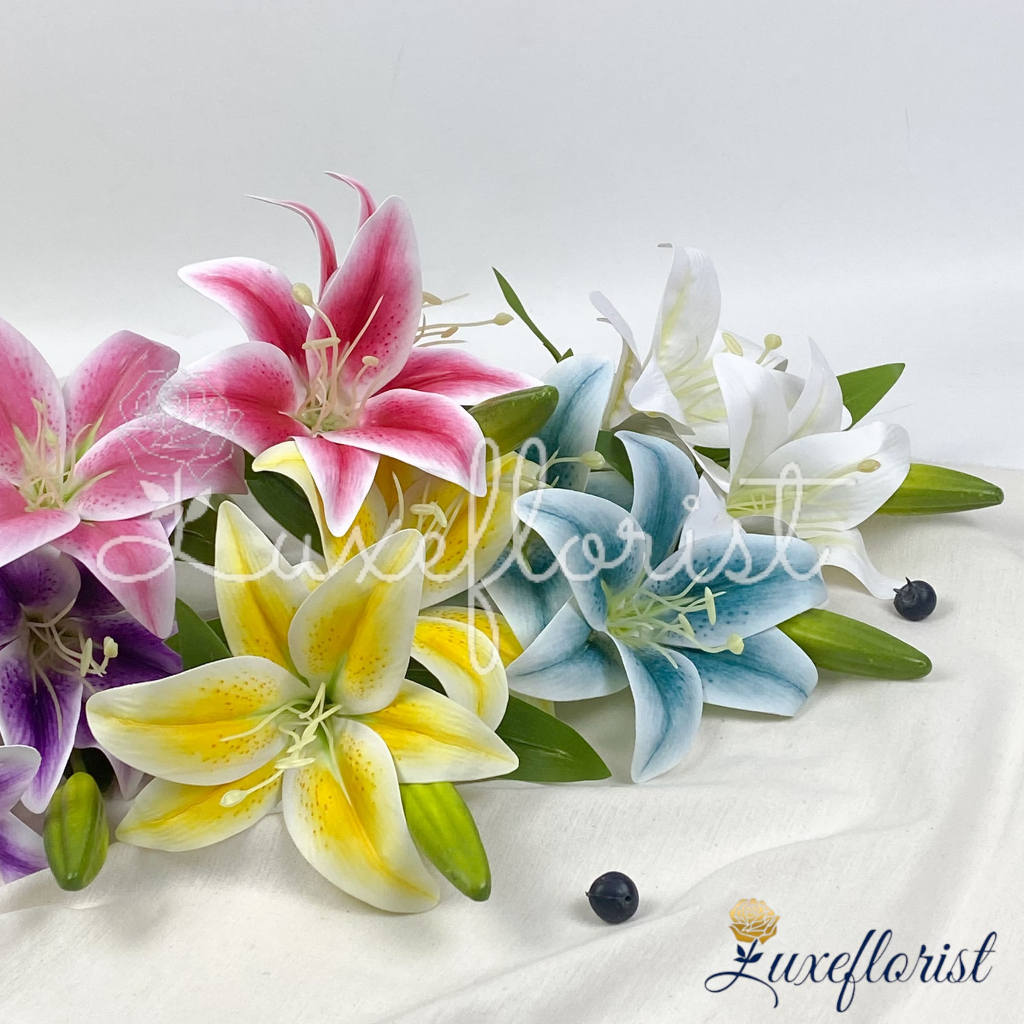 Jual Bunga Lily Latex Cabang 2 Bunga lili Palsu Bahan Lateks Artificial ...