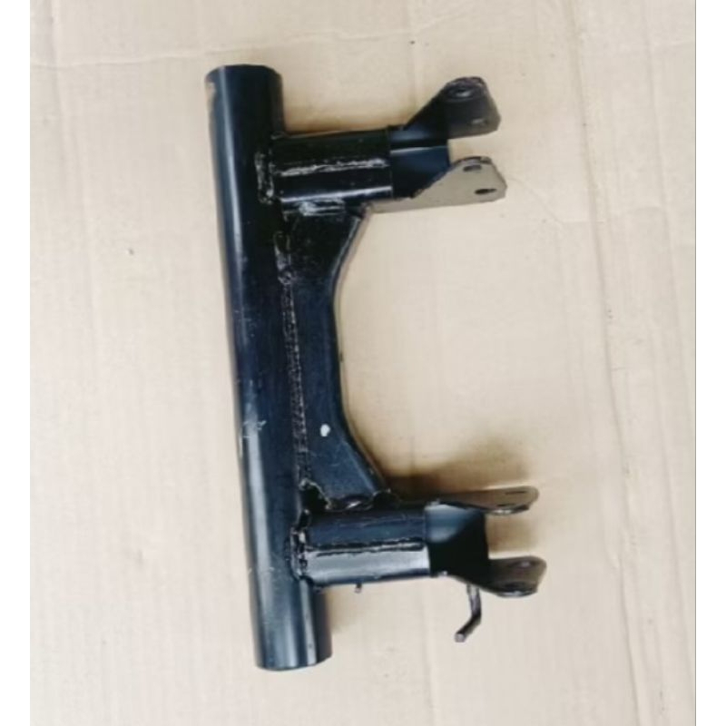 Jual Mounting Engine Atau Ayunan Mesin Yamaha LEXI 125 ORIGINAL ...