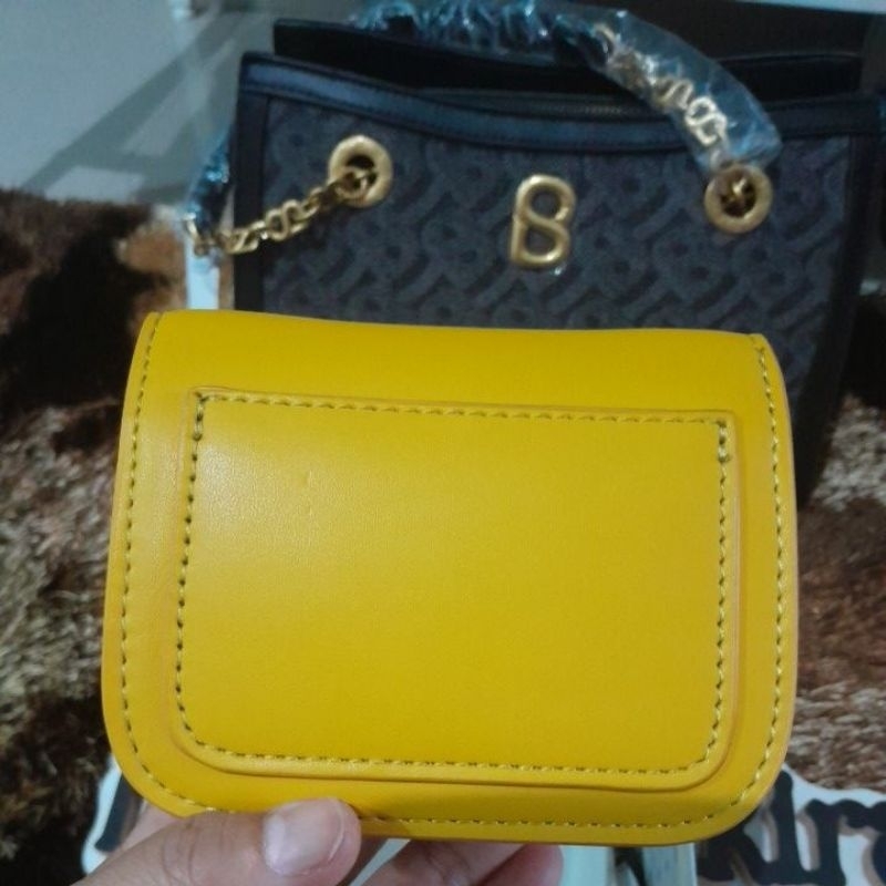 Jual Tas Buttonscarves Pl kaya baru muluss lengkap box | Shopee Indonesia