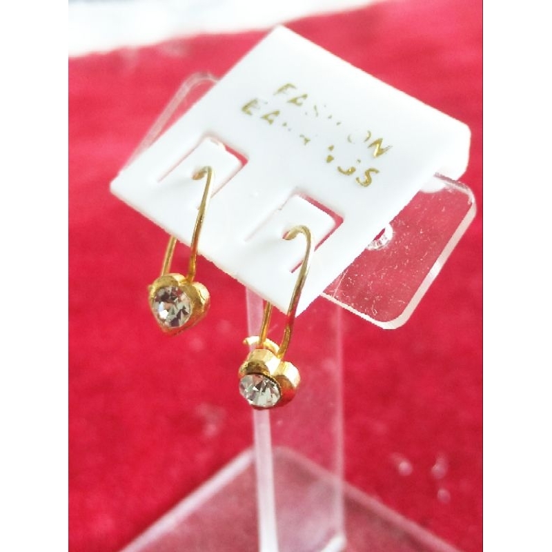 Jual anting love mata kecil putih, anting titanium, anting kristal ...