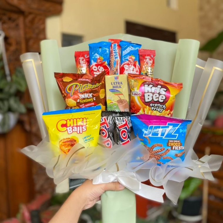 Jual Snack Bouquet / Hampers Snack / Kado Snack Spesial [Free Packaging ...