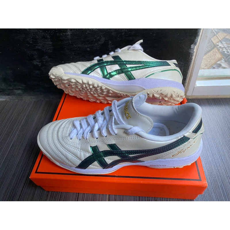 Jual sepatu mini soccer second | Shopee Indonesia