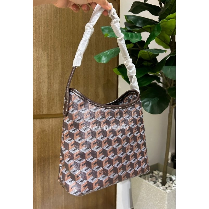 Jual READY STOCK - CHRISTY NG ORIGINAL CHESTNUT BROWN MINI ALESSO HOBO ...