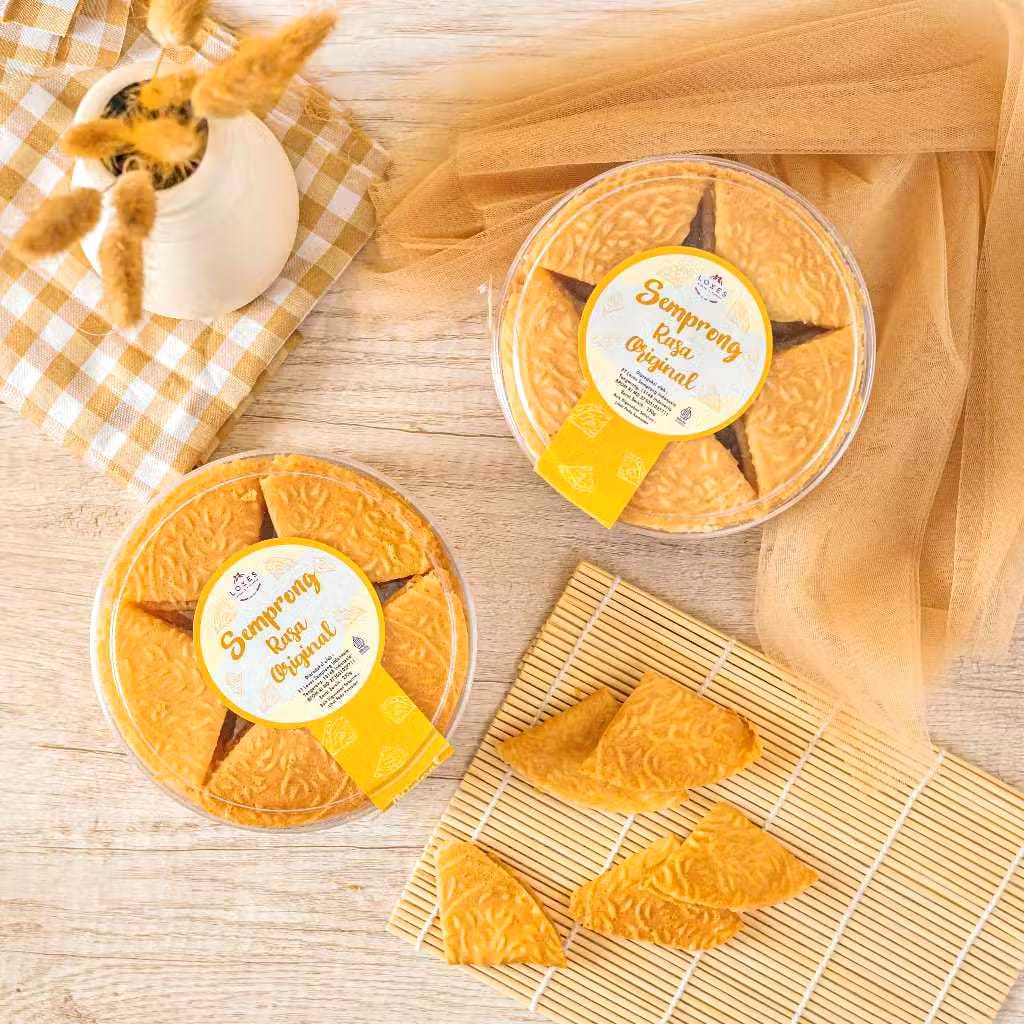 Jual Love Semprong Original jajanan enak Kue Gapit, Kue Kipas Semprong ...