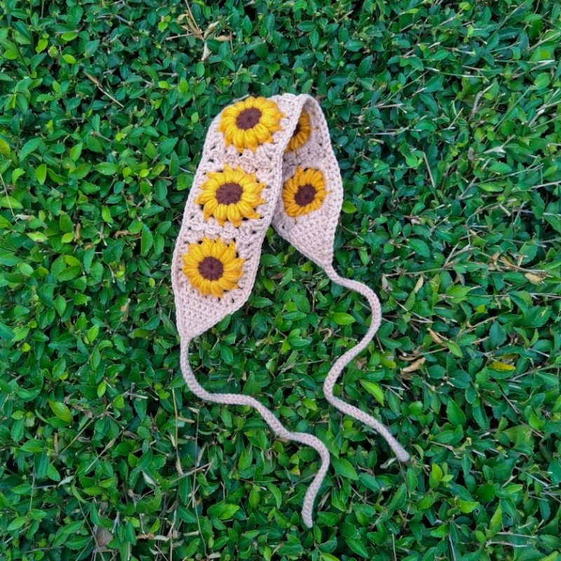 Jual Sunflower crochet headband - bando rajut bunga matahari - bandana ...