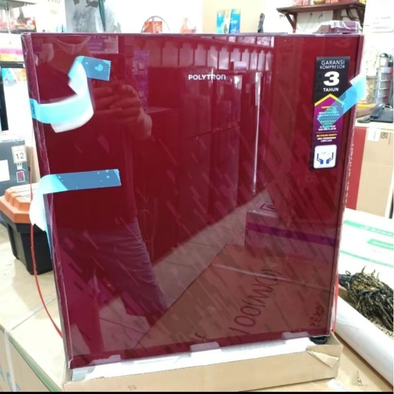 Jual KULKAS MINI POLYTRON PRH 51X & PRH 51R KAPASITAS 50 LITER ...
