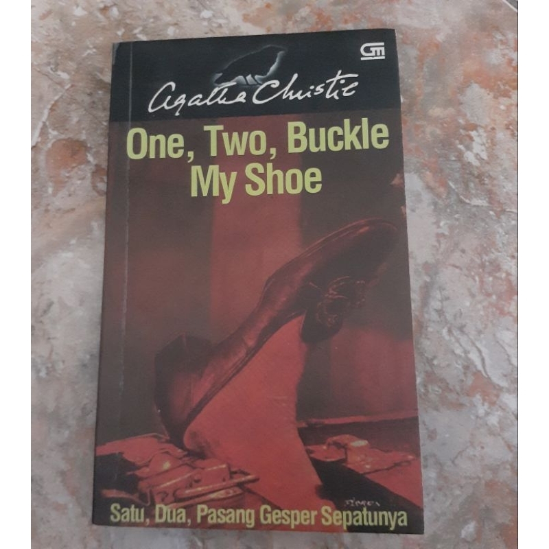 Jual Novel Agatha Christie ( One, Two, Buckle My Shoe) | Shopee Indonesia