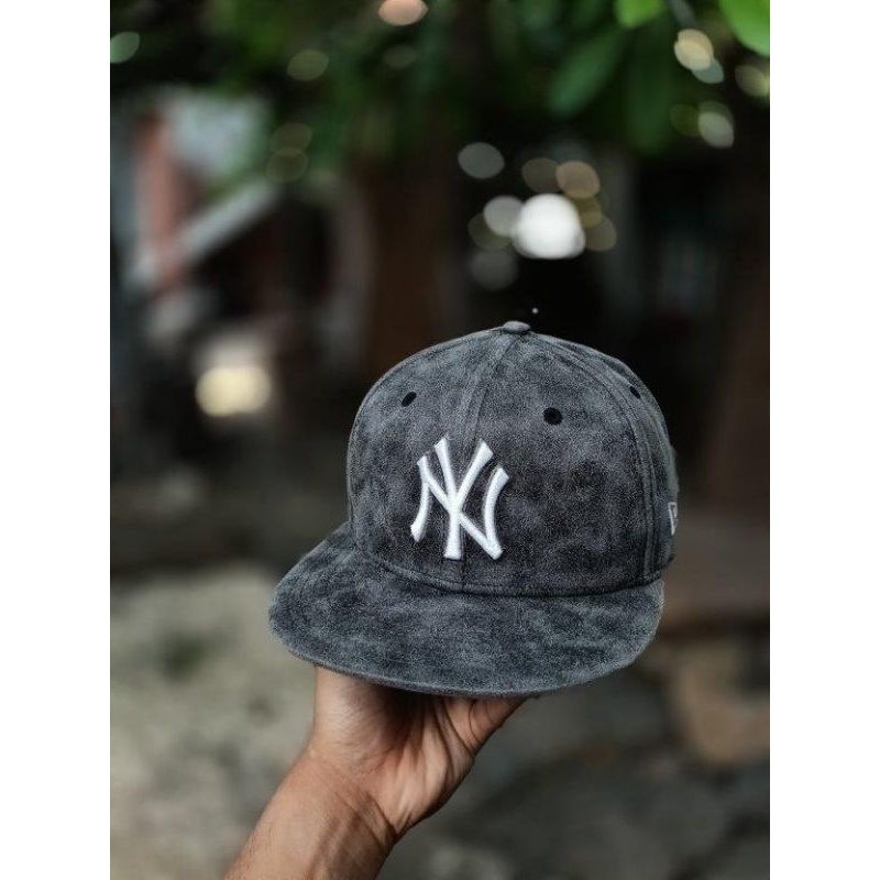 Jual topi second merk New era NY | Shopee Indonesia