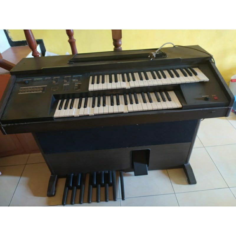 Jual Yamaha Electone Organ Model ME 100 S SERI NO 1692536 Keyboard ...