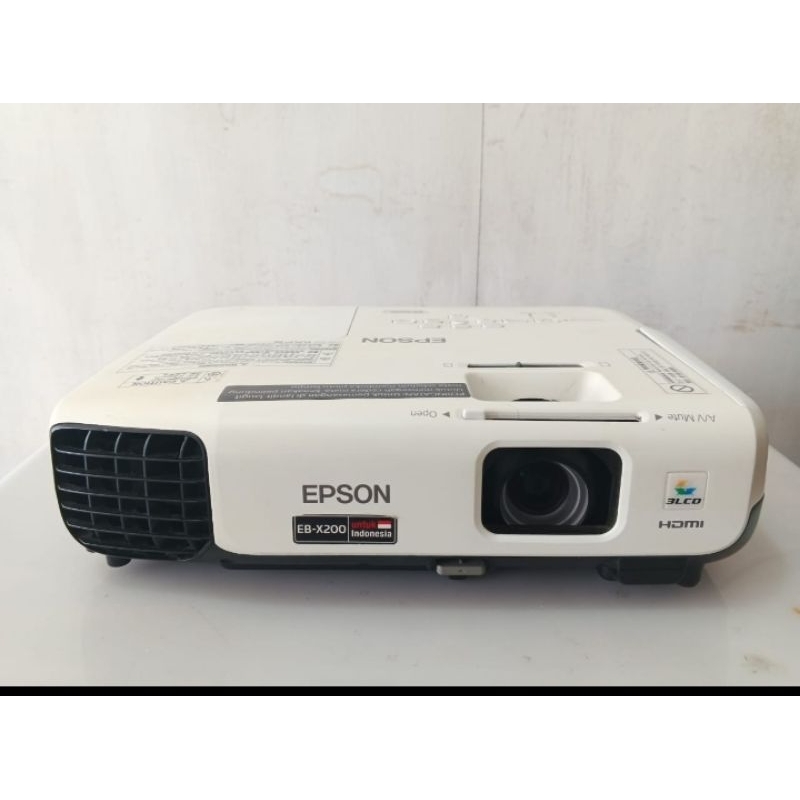 Jual proyektor Epson eb x200 HDMI | Shopee Indonesia