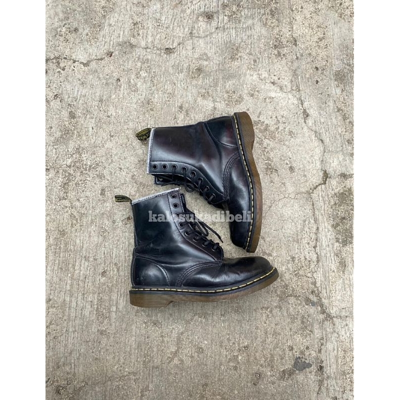 Jual docmart 1460 made in china | Shopee Indonesia
