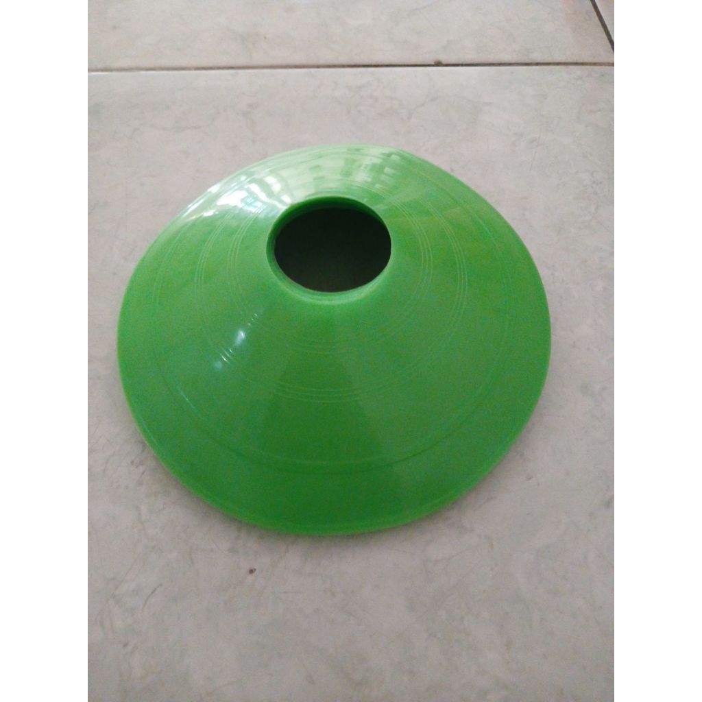 Jual cone sepak bola warna hijau 12 pcs | Shopee Indonesia