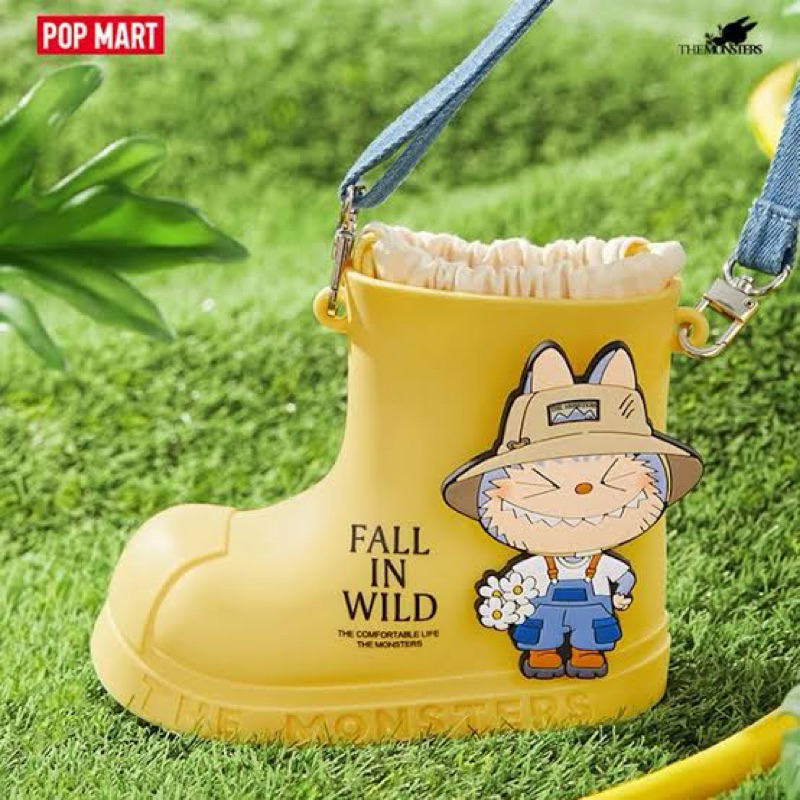 Jual LABUBU FALL IN WILD RAIN BOOTS | Shopee Indonesia