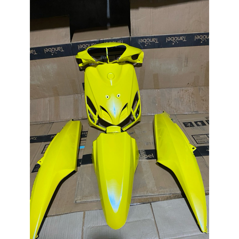 Jual cover full Body halus mio smile warna custom warna kuning ...