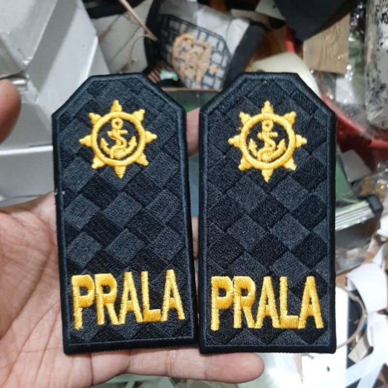 Jual pangkat prala logo jangkar kemudi 1pasang(2biji) | Shopee Indonesia