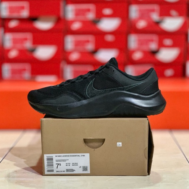 Jual SEPATU HITAM / FULL BLACK NIKE LEGEND ESSENTIAL 3 NN ORIGINAL ...