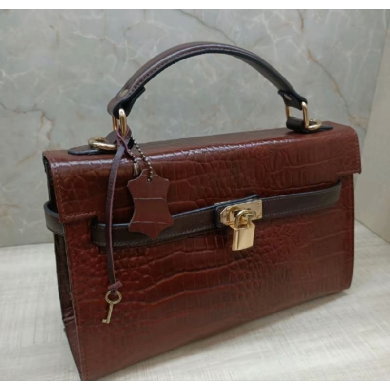 Jual tas PL kondisi mulus real pic | Shopee Indonesia