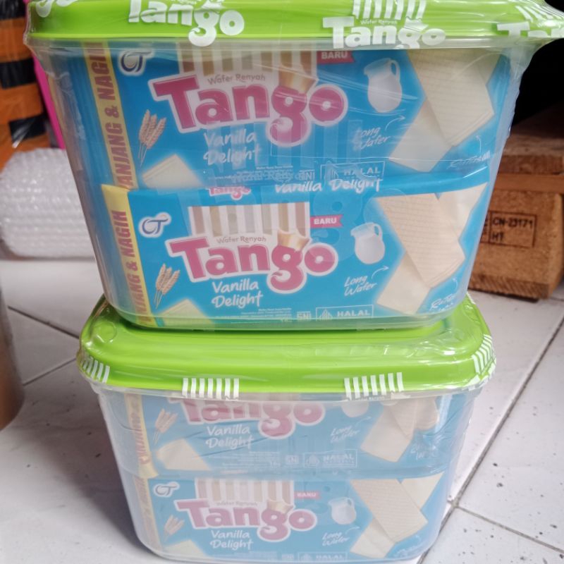 Jual Wafer Tango 16 gr Isi 20 Pcs Free Container Box Sealware Ready ...