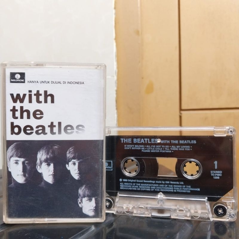 Jual KASET PITA THE BEATLES (WITH THE BEATLES) | Shopee Indonesia