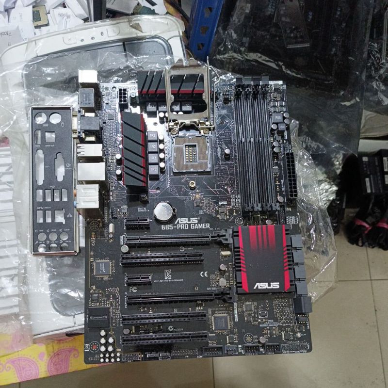Jual mainboard Asus b85 gamer DDR3 socket 1150 support procsesor gen4 ...