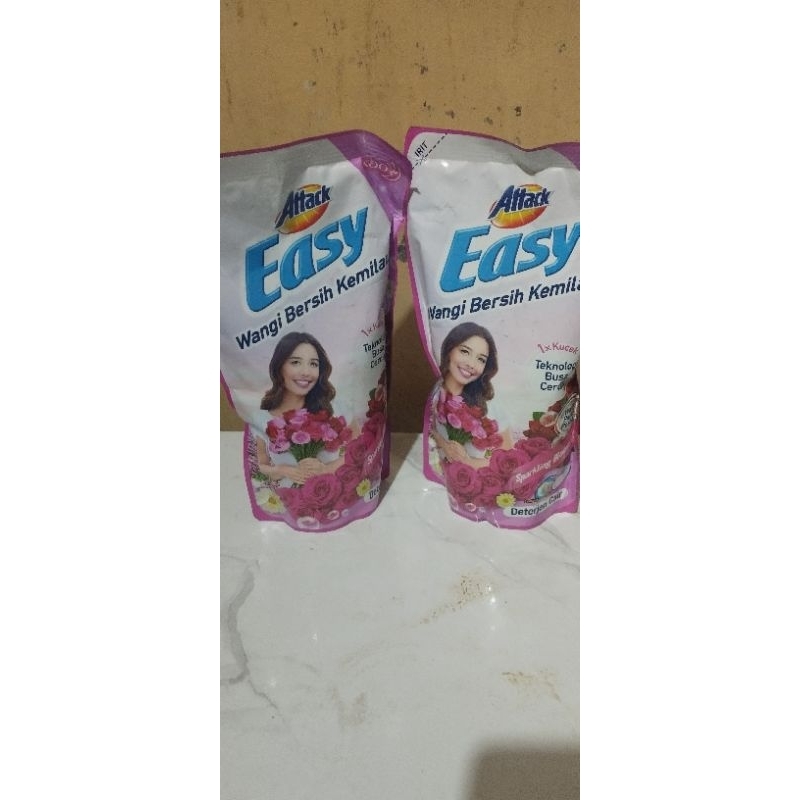 Jual Attack Easy DETERJEN CAIR 750ML | Shopee Indonesia